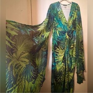 VENUS | Dresses | Venus Tropical Leaf Print Dress | Poshmark